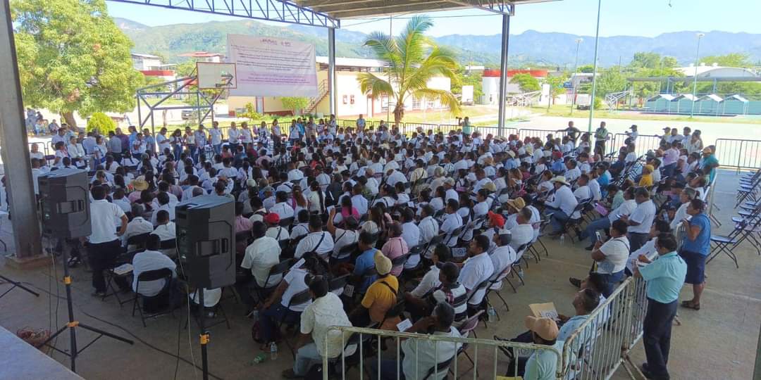 Logran Mestizos arrebatar la presidencia de Ayutla a los Me’Phaa en la ...